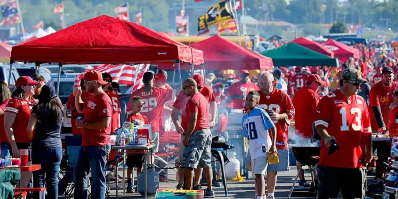 Tailgate ou Tailgate party : tradition d’avant-match de foot US
